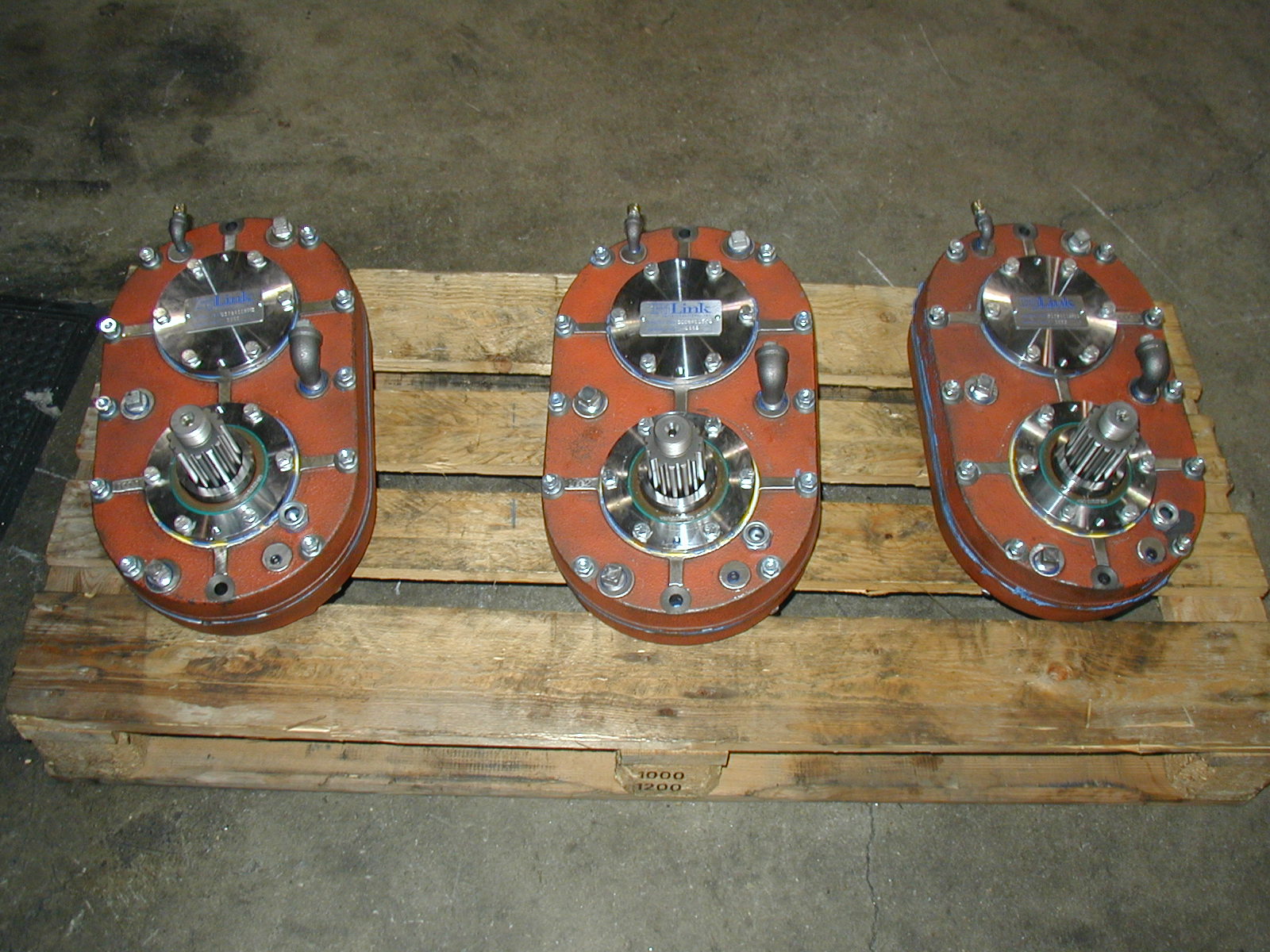 Rj Link Gearbox in Army Vehicle | RJ Link International, Inc.